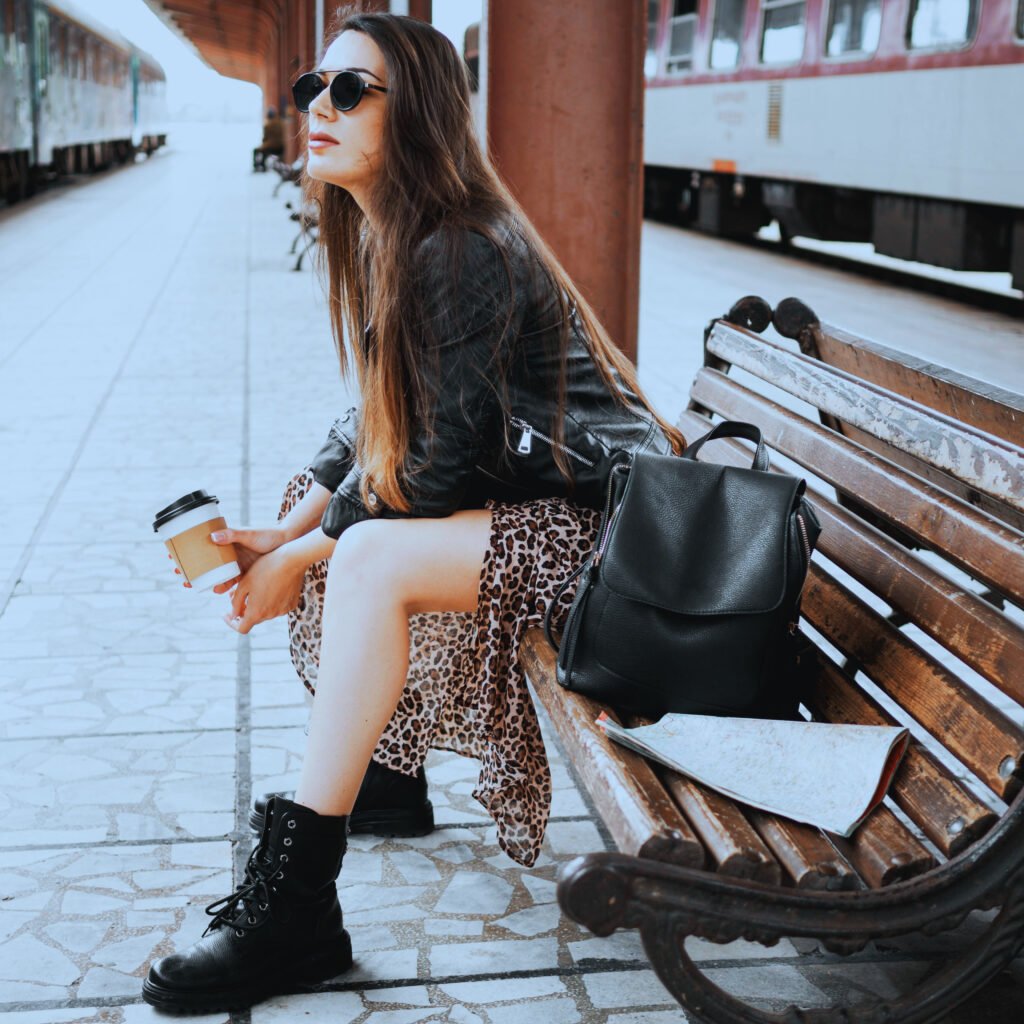 Fall Leather Outfits for Women: A Guide to Autumn Season Fashion